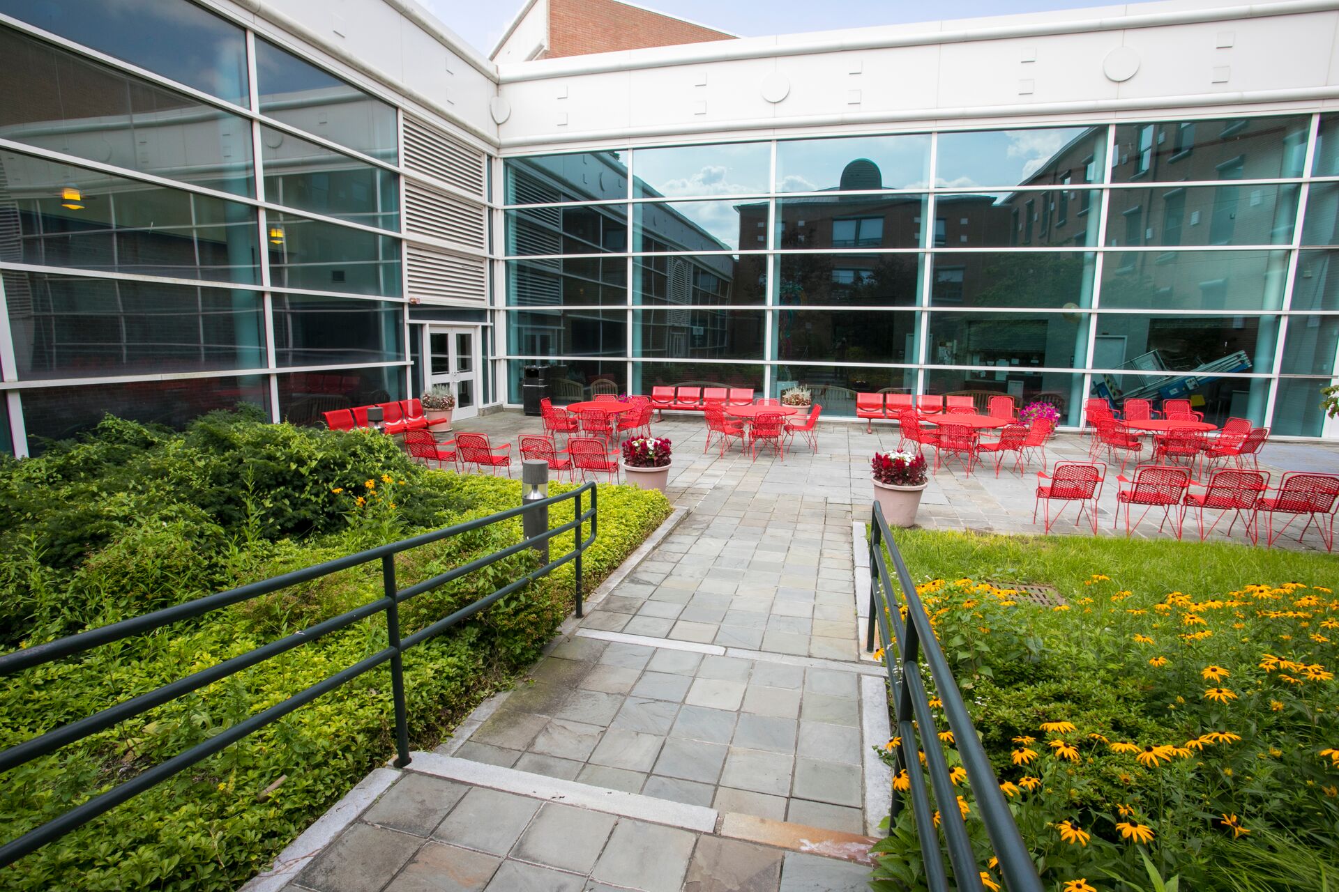 SAC Outdoor Spaces | Campus Life Centers